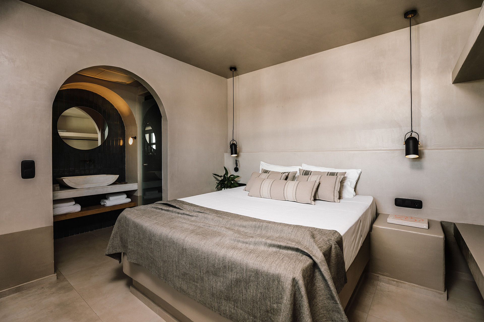 KAMARES Double / Triple Timeless Classic Land View Room - Momi Slow ...