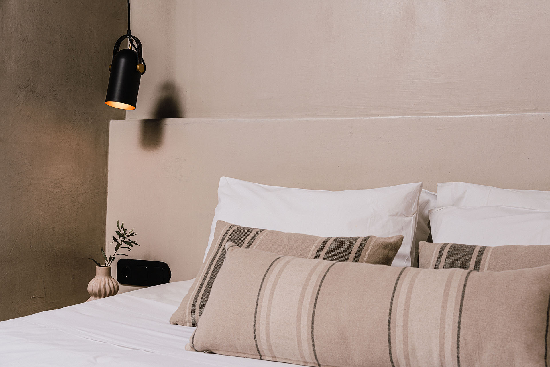 LOFT Land View Room - Momi Slow Living Hotel